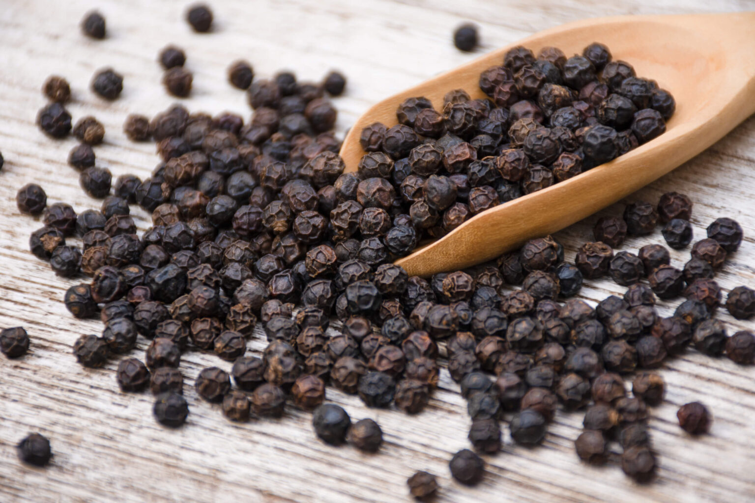 Piperine: What is it, Benefits, Side Effects, Dosage, and More - 6 Pack ...